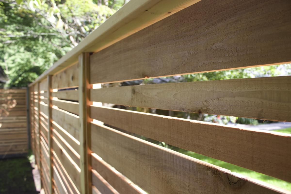 Free Horizontal Privacy Screen DIY Project Plans - Real Cedar | Real Cedar