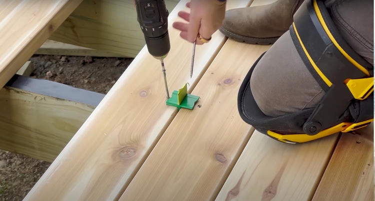 How to Build the Perfect Deck - Installing Decking - Real Cedar